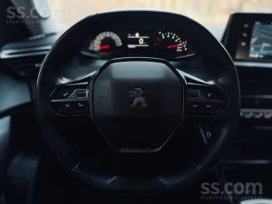 White Peugeot 2008 2020 in Cesis, with an engine capacity of 1.50 L and mileage of 243 thousand km for 10999 €, photo 11 on AUTOMOTO.COM.LV