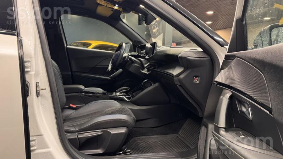 Balts Peugeot 2008 2021 Rīga, ar dzinēja tilpumu 1.20 L un nobraukumu 56 tūkst. km par 18990 €, foto 10 vietnē AUTOMOTO.COM.LV