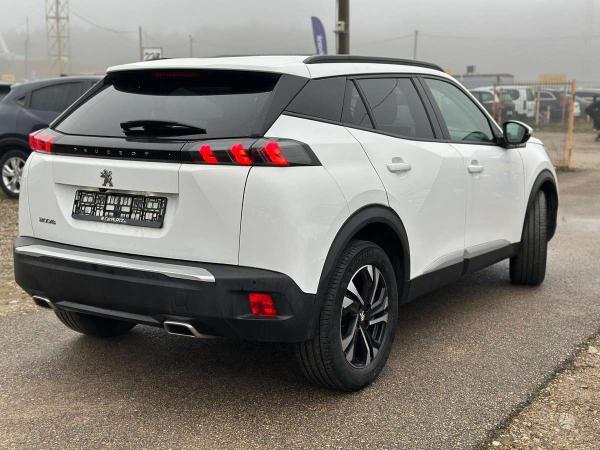 Balts Peugeot 2008 2021 Viļņa, ar dzinēja tilpumu 1.20 L un nobraukumu 164 tūkst. km par 12800 €, foto 4 vietnē AUTOMOTO.COM.LV