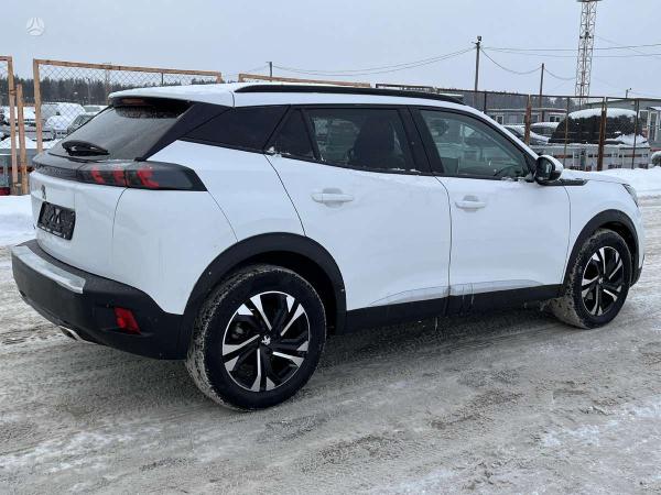 White Peugeot 2008 2021 in Vilnius, with an engine capacity of 1.20 L and mileage of 148 thousand km for 12100 €, photo 6 on AUTOMOTO.COM.LV