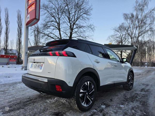 White Peugeot 2008 2021 in Taurage, with an engine capacity of 1.50 L and mileage of 227 thousand km for 14300 €, photo 6 on AUTOMOTO.COM.LV