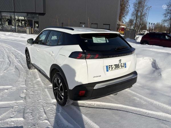 Balts Peugeot 2008 2021 Kauņa, ar dzinēja tilpumu 1.50 L un nobraukumu 230 tūkst. km par 12500 €, foto 3 vietnē AUTOMOTO.COM.LV