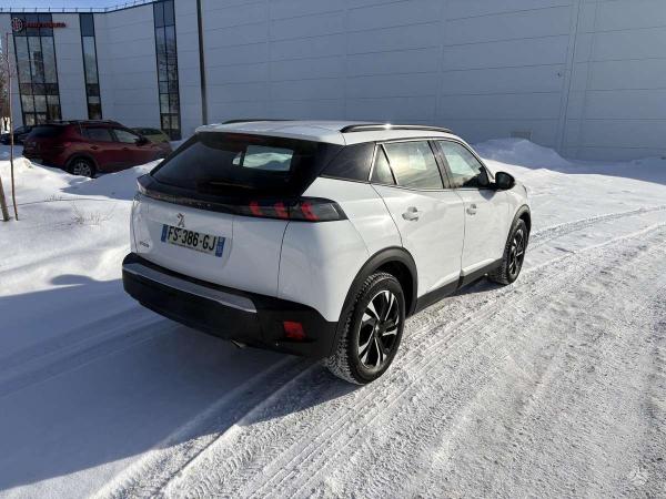 Balts Peugeot 2008 2021 Kauņa, ar dzinēja tilpumu 1.50 L un nobraukumu 230 tūkst. km par 12500 €, foto 4 vietnē AUTOMOTO.COM.LV
