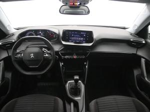 Balts Peugeot 2008 2021 Viļņa, ar dzinēja tilpumu 1.20 L un nobraukumu 125 tūkst. km par 11799 €, foto 3 vietnē AUTOMOTO.COM.LV