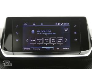 Balts Peugeot 2008 2021 Viļņa, ar dzinēja tilpumu 1.20 L un nobraukumu 125 tūkst. km par 11799 €, foto 23 vietnē AUTOMOTO.COM.LV