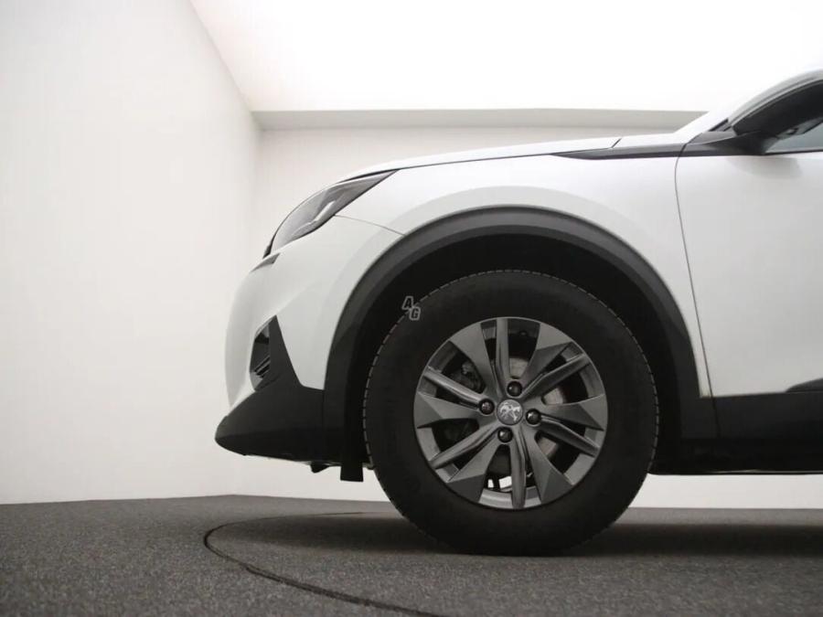 Balts Peugeot 2008 2021 Viļņa, ar dzinēja tilpumu 1.20 L un nobraukumu 125 tūkst. km par 11799 €, foto 28 vietnē AUTOMOTO.COM.LV