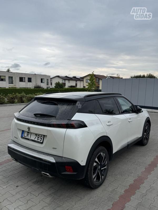 Balts Peugeot 2008 2021 Viļņa, ar dzinēja tilpumu 1.20 L un nobraukumu 115 tūkst. km par 16500 €, foto 3 vietnē AUTOMOTO.COM.LV