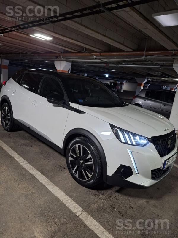 White Peugeot 2008 2021 in Riga, with an engine capacity of 1.50 L and mileage of 54 thousand km for 17850 €, photo 2 on AUTOMOTO.COM.LV