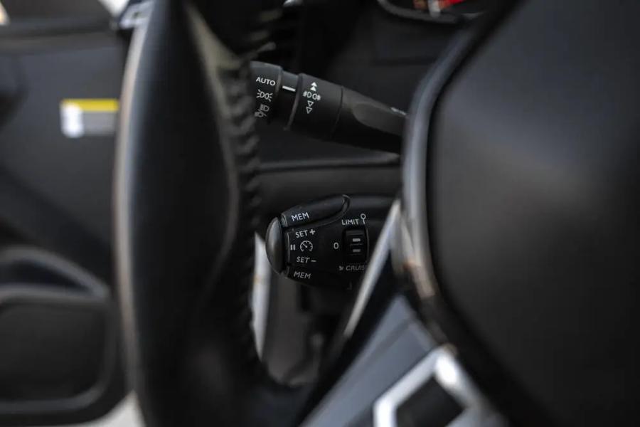 Balts Peugeot 2008 2021 Jelgava, ar dzinēja tilpumu 1.20 L un nobraukumu 105 tūkst. km par 10990 €, foto 22 vietnē AUTOMOTO.COM.LV