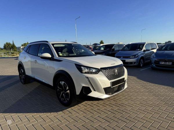 White Peugeot 2008 2021 in Taurage, with an engine capacity of 1.50 L and mileage of 224 thousand km for 10700 €, photo 5 on AUTOMOTO.COM.LV
