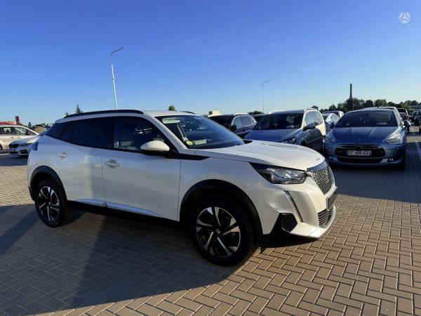 White Peugeot 2008 2021 in Taurage, with an engine capacity of 1.50 L and mileage of 224 thousand km for 10700 €, photo 6 on AUTOMOTO.COM.LV