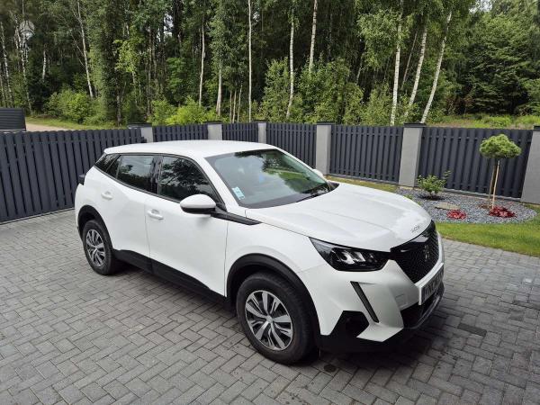 Balts Peugeot 2008 2021 Šauļi, ar dzinēja tilpumu 1.50 L un nobraukumu 219 tūkst. km par 8900 €, foto 7 vietnē AUTOMOTO.COM.LV