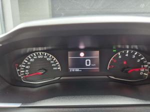 Balts Peugeot 2008 2021 Šauļi, ar dzinēja tilpumu 1.50 L un nobraukumu 219 tūkst. km par 8900 €, foto 21 vietnē AUTOMOTO.COM.LV