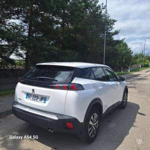 White Peugeot 2008 2021 in Taurage, with an engine capacity of 1.50 L and mileage of 197 thousand km for 10999 €, photo 5 on AUTOMOTO.COM.LV