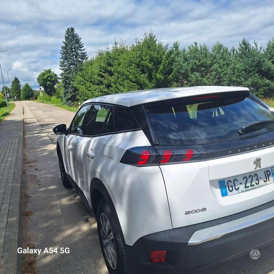 White Peugeot 2008 2021 in Taurage, with an engine capacity of 1.50 L and mileage of 197 thousand km for 10999 €, photo 7 on AUTOMOTO.COM.LV
