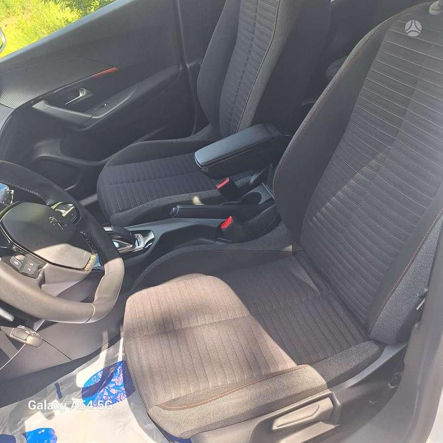 White Peugeot 2008 2021 in Taurage, with an engine capacity of 1.50 L and mileage of 197 thousand km for 10999 €, photo 13 on AUTOMOTO.COM.LV