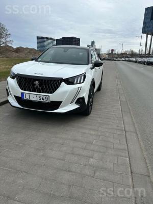 Balts Peugeot 2008 2021 Rīga, ar dzinēja tilpumu 1.50 L un nobraukumu 72 tūkst. km par 18000 €, foto  vietnē AUTOMOTO.COM.LV