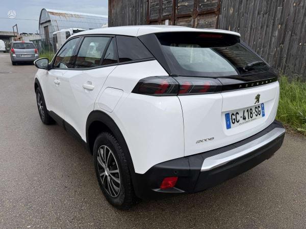Balts Peugeot 2008 2021 Alīta, ar dzinēja tilpumu 1.50 L un nobraukumu 219 tūkst. km par 10700 €, foto 9 vietnē AUTOMOTO.COM.LV