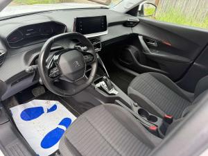Balts Peugeot 2008 2021 Alīta, ar dzinēja tilpumu 1.50 L un nobraukumu 219 tūkst. km par 10700 €, foto 11 vietnē AUTOMOTO.COM.LV