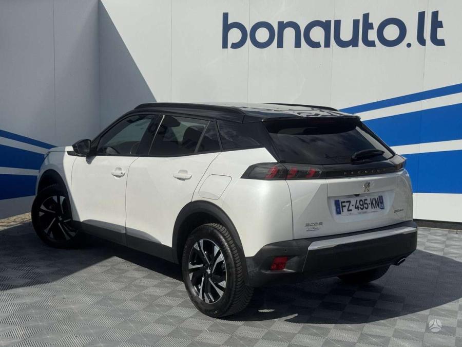 White Peugeot 2008 2021 in Kaunas, with an engine capacity of 1.50 L and mileage of 171 thousand km for 13750 €, photo 5 on AUTOMOTO.COM.LV