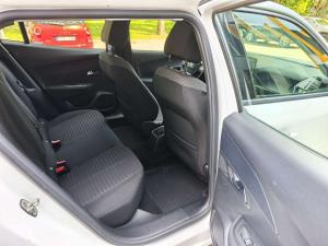 White Peugeot 2008 2021 in Taurage, with an engine capacity of 1.50 L and mileage of 180 thousand km for 10700 €, photo 11 on AUTOMOTO.COM.LV