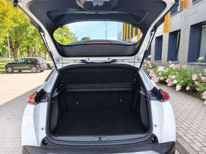 White Peugeot 2008 2021 in Taurage, with an engine capacity of 1.50 L and mileage of 180 thousand km for 10700 €, photo 12 on AUTOMOTO.COM.LV