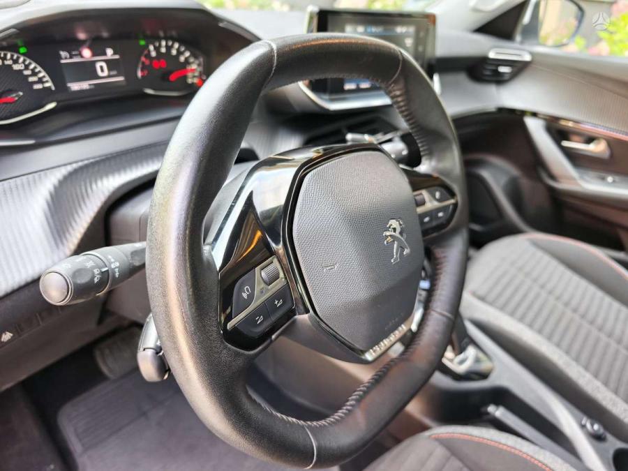 White Peugeot 2008 2021 in Taurage, with an engine capacity of 1.50 L and mileage of 180 thousand km for 10700 €, photo 16 on AUTOMOTO.COM.LV