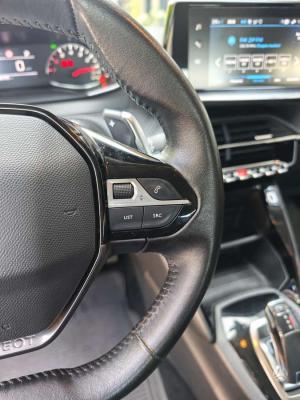 White Peugeot 2008 2021 in Taurage, with an engine capacity of 1.50 L and mileage of 180 thousand km for 10700 €, photo 18 on AUTOMOTO.COM.LV