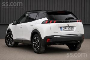 White Peugeot 2008 2021 in Tukums, with an engine capacity of 1.50 L and mileage of 65 thousand km for 15000 €, photo 4 on AUTOMOTO.COM.LV