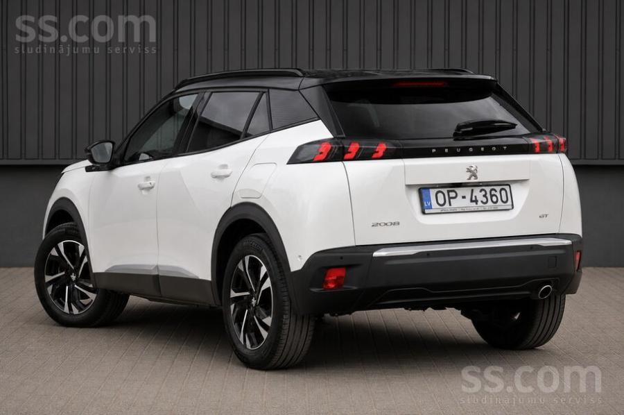 White Peugeot 2008 2021 in Tukums, with an engine capacity of 1.50 L and mileage of 65 thousand km for 15000 €, photo 4 on AUTOMOTO.COM.LV