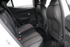 White Peugeot 2008 2021 in Tukums, with an engine capacity of 1.50 L and mileage of 65 thousand km for 15000 €, photo 8 on AUTOMOTO.COM.LV