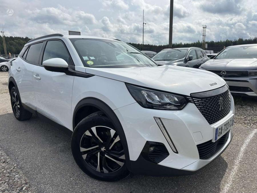 White Peugeot 2008 2021 in Vilnius, with an engine capacity of 1.50 L and mileage of 190 thousand km for 11978 €, photo 4 on AUTOMOTO.COM.LV