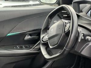 White Peugeot 2008 2021 in Vilnius, with an engine capacity of 1.50 L and mileage of 190 thousand km for 11978 €, photo 19 on AUTOMOTO.COM.LV