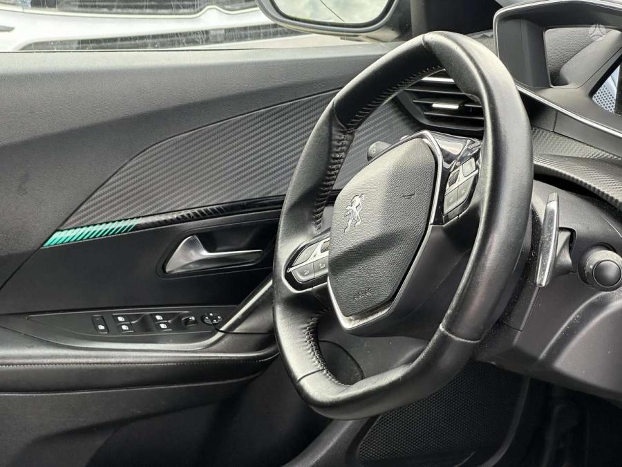 White Peugeot 2008 2021 in Vilnius, with an engine capacity of 1.50 L and mileage of 190 thousand km for 11978 €, photo 19 on AUTOMOTO.COM.LV