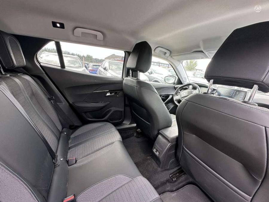 White Peugeot 2008 2021 in Vilnius, with an engine capacity of 1.50 L and mileage of 190 thousand km for 11978 €, photo 20 on AUTOMOTO.COM.LV