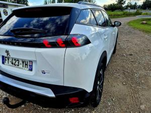 White Peugeot 2008 2021 in Vilnius, with an engine capacity of 1.50 L and mileage of 218 thousand km for 11200 €, photo 9 on AUTOMOTO.COM.LV