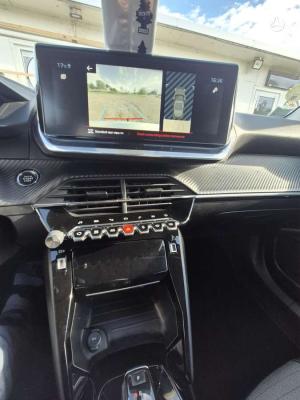 White Peugeot 2008 2021 in Vilnius, with an engine capacity of 1.50 L and mileage of 218 thousand km for 11200 €, photo 20 on AUTOMOTO.COM.LV