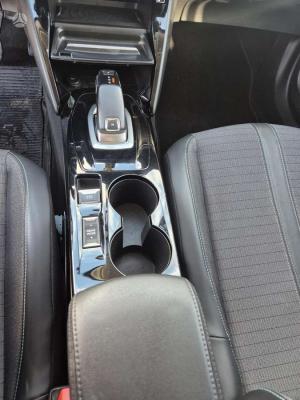 White Peugeot 2008 2021 in Vilnius, with an engine capacity of 1.50 L and mileage of 218 thousand km for 11200 €, photo 23 on AUTOMOTO.COM.LV