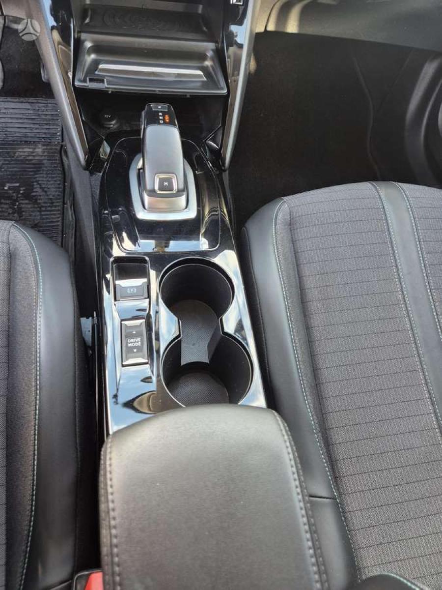 White Peugeot 2008 2021 in Vilnius, with an engine capacity of 1.50 L and mileage of 218 thousand km for 11200 €, photo 23 on AUTOMOTO.COM.LV