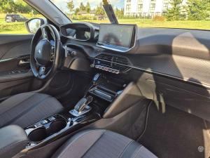 White Peugeot 2008 2021 in Vilnius, with an engine capacity of 1.50 L and mileage of 218 thousand km for 11200 €, photo 29 on AUTOMOTO.COM.LV