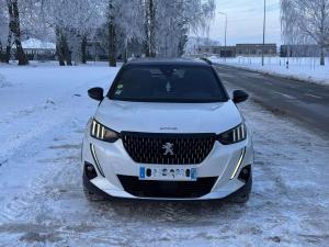 White Peugeot 2008 2022 in Taurage, with an engine capacity of 1.50 L and mileage of 220 thousand km for 11300 €, photo 3 on AUTOMOTO.COM.LV