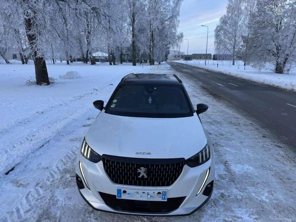 Balts Peugeot 2008 2022 Tauragė, ar dzinēja tilpumu 1.50 L un nobraukumu 220 tūkst. km par 11300 €, foto 6 vietnē AUTOMOTO.COM.LV