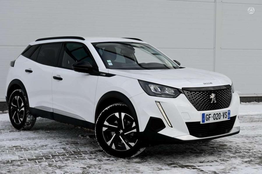 Balts Peugeot 2008 2022 Kretinga, ar dzinēja tilpumu 1.50 L un nobraukumu 178 tūkst. km par 12599 €, foto 1 vietnē AUTOMOTO.COM.LV