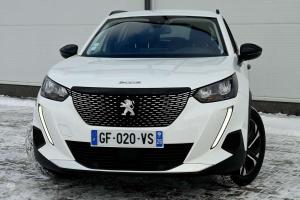 Balts Peugeot 2008 2022 Kretinga, ar dzinēja tilpumu 1.50 L un nobraukumu 178 tūkst. km par 12599 €, foto 2 vietnē AUTOMOTO.COM.LV