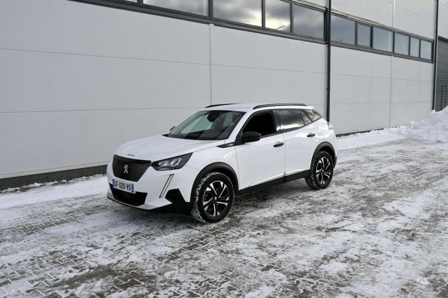 Balts Peugeot 2008 2022 Kretinga, ar dzinēja tilpumu 1.50 L un nobraukumu 178 tūkst. km par 12599 €, foto 14 vietnē AUTOMOTO.COM.LV
