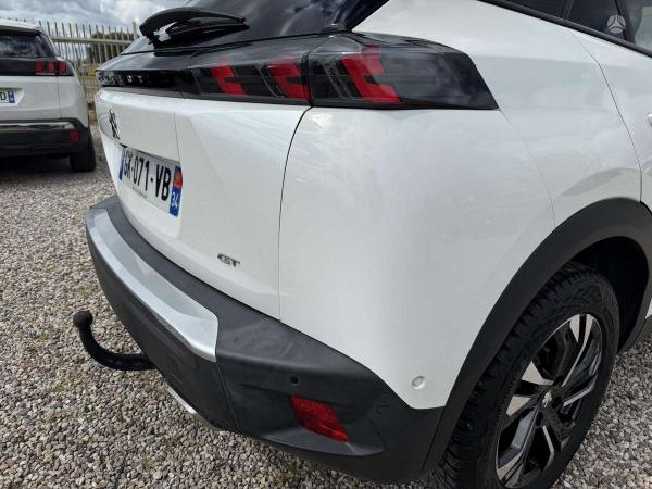 Balts Peugeot 2008 2022 Marijampole, ar dzinēja tilpumu 1.20 L un nobraukumu 151 tūkst. km par 14514 €, foto 10 vietnē AUTOMOTO.COM.LV