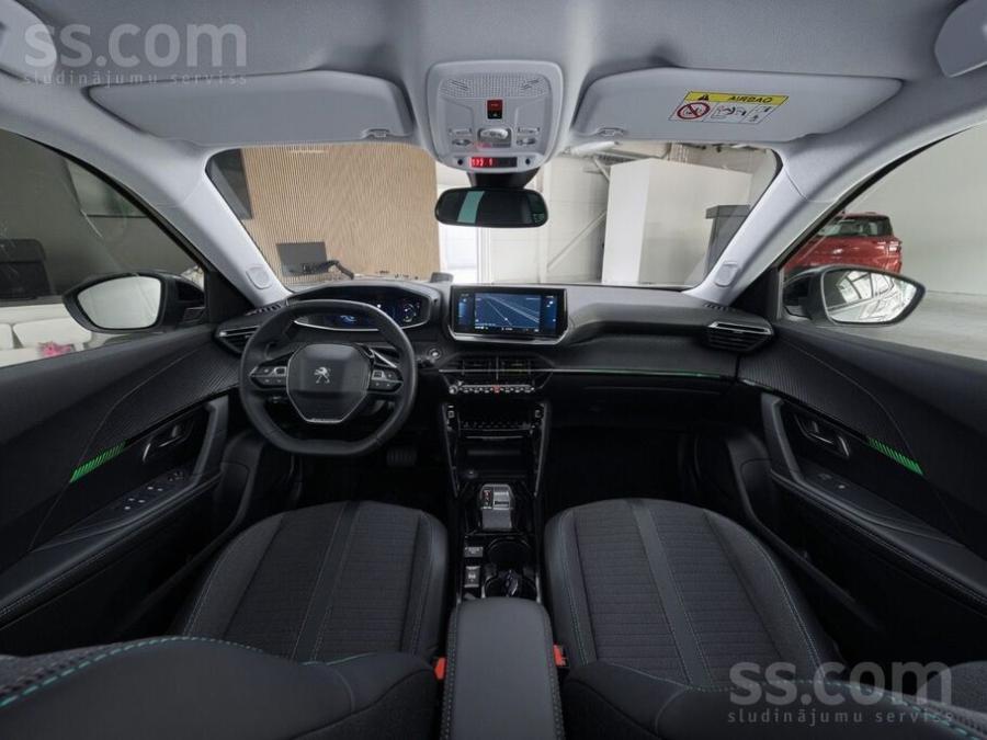 Balts Peugeot 2008 2022 Rīga, ar dzinēja tilpumu 0.00 L un nobraukumu 4 tūkst. km par 22000 €, foto 4 vietnē AUTOMOTO.COM.LV