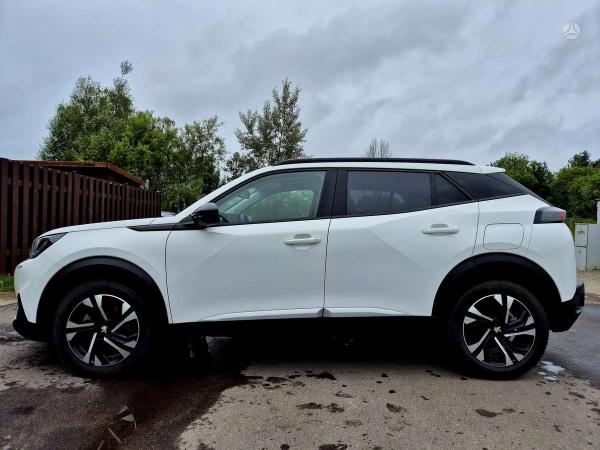 White Peugeot 2008 2022 in Vilnius, with an engine capacity of 1.50 L and mileage of 139 thousand km for 13300 €, photo 3 on AUTOMOTO.COM.LV