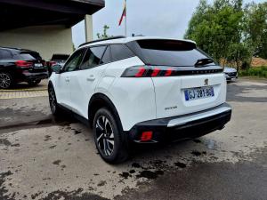 Balts Peugeot 2008 2022 Viļņa, ar dzinēja tilpumu 1.50 L un nobraukumu 139 tūkst. km par 13300 €, foto 6 vietnē AUTOMOTO.COM.LV
