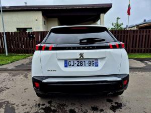 Balts Peugeot 2008 2022 Viļņa, ar dzinēja tilpumu 1.50 L un nobraukumu 139 tūkst. km par 13300 €, foto 7 vietnē AUTOMOTO.COM.LV
